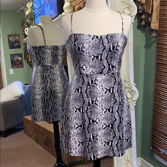 Hope's | Dresses | Snake Mini Dress | Poshmark